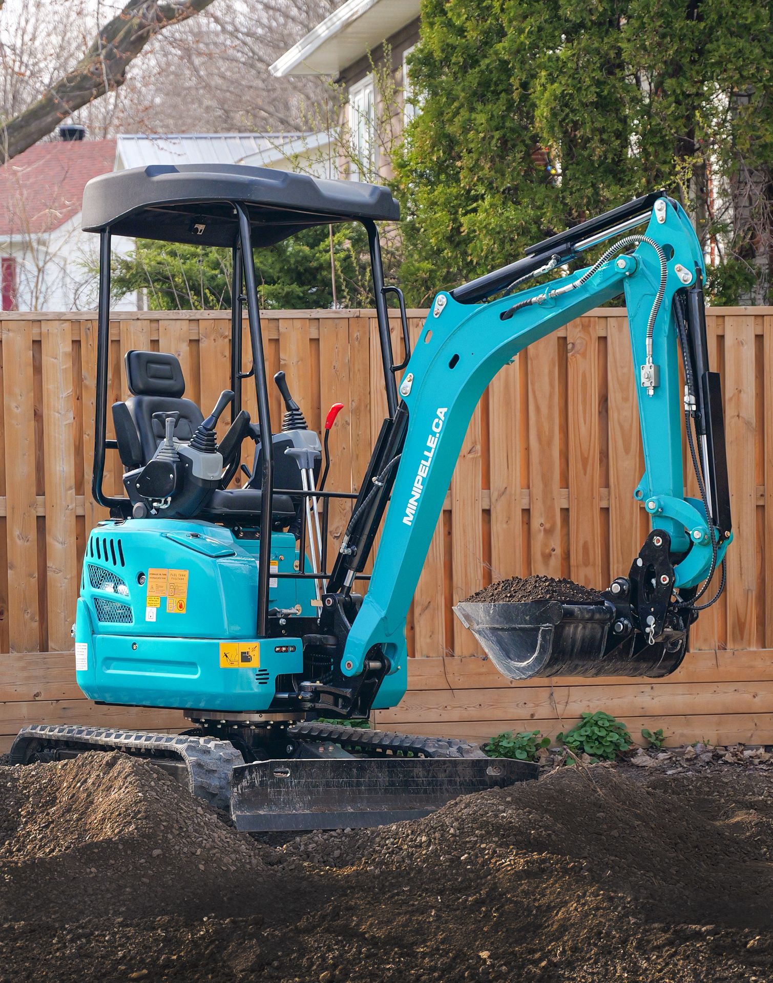 Mini Pelles Excavatrice, Mini Prix à Montréal, QC - Minipelle.ca